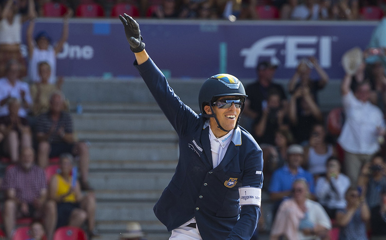 Eckerman dalej na szczycie